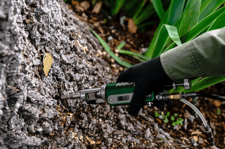 Pollinator Protection & Trunk Injection - Arborjet | Ecologel
